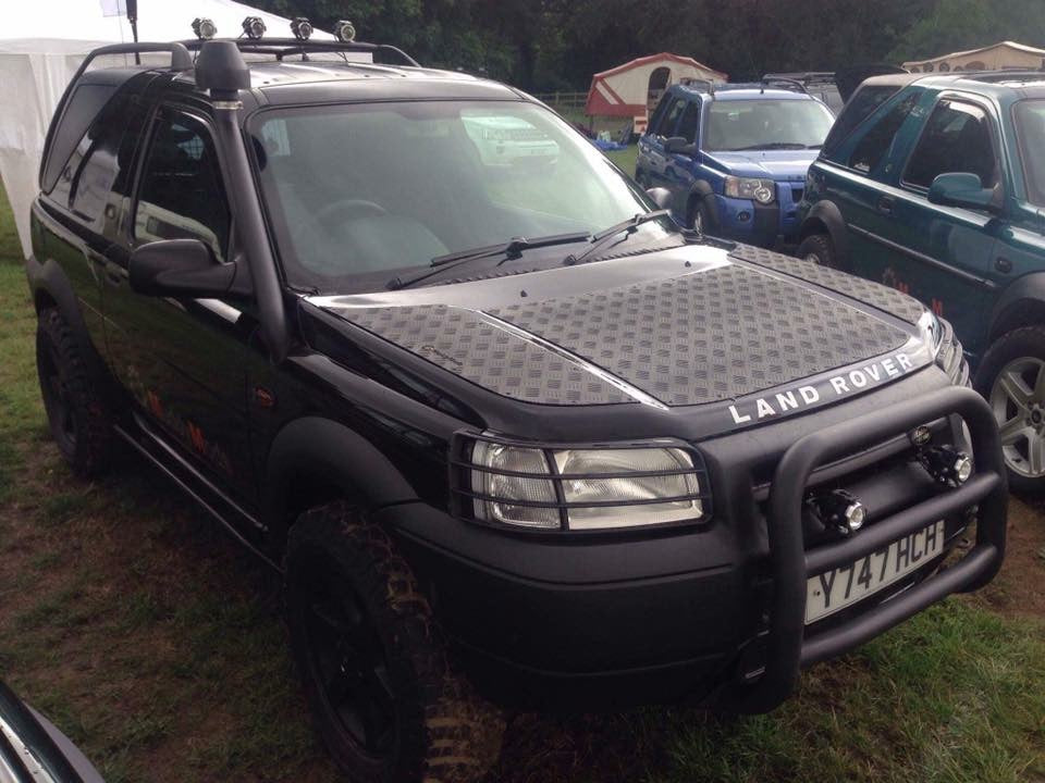 Freelander 1 Bonnet Protection Chequer Plate Panels (Outer Panels ONLY ...